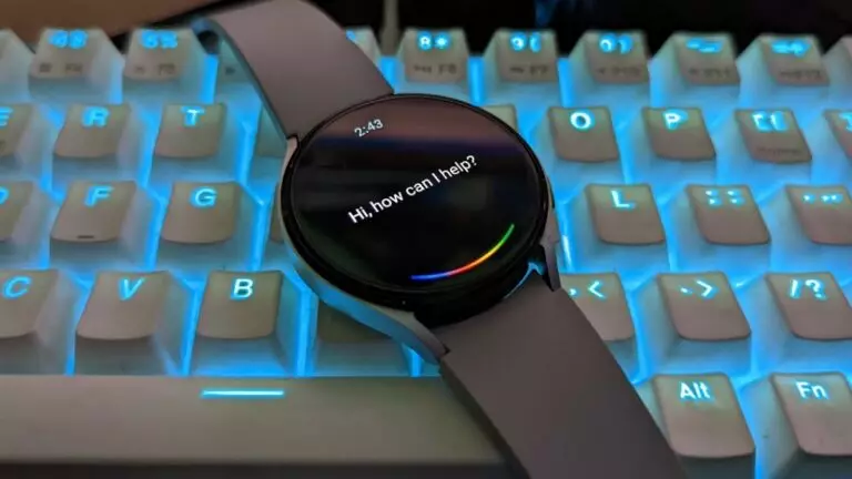 Jak zainstalować oficjalnego asystenta Google na Galaxy Watch4?