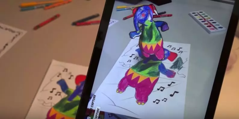Disney trasforma i disegni del tuo libro a colori in personaggi in realtà aumentata 3D