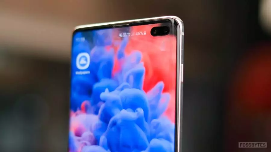 سامسۇڭ Galaxy S10 Plus تۈۋرۈك شەكىللىك Notch