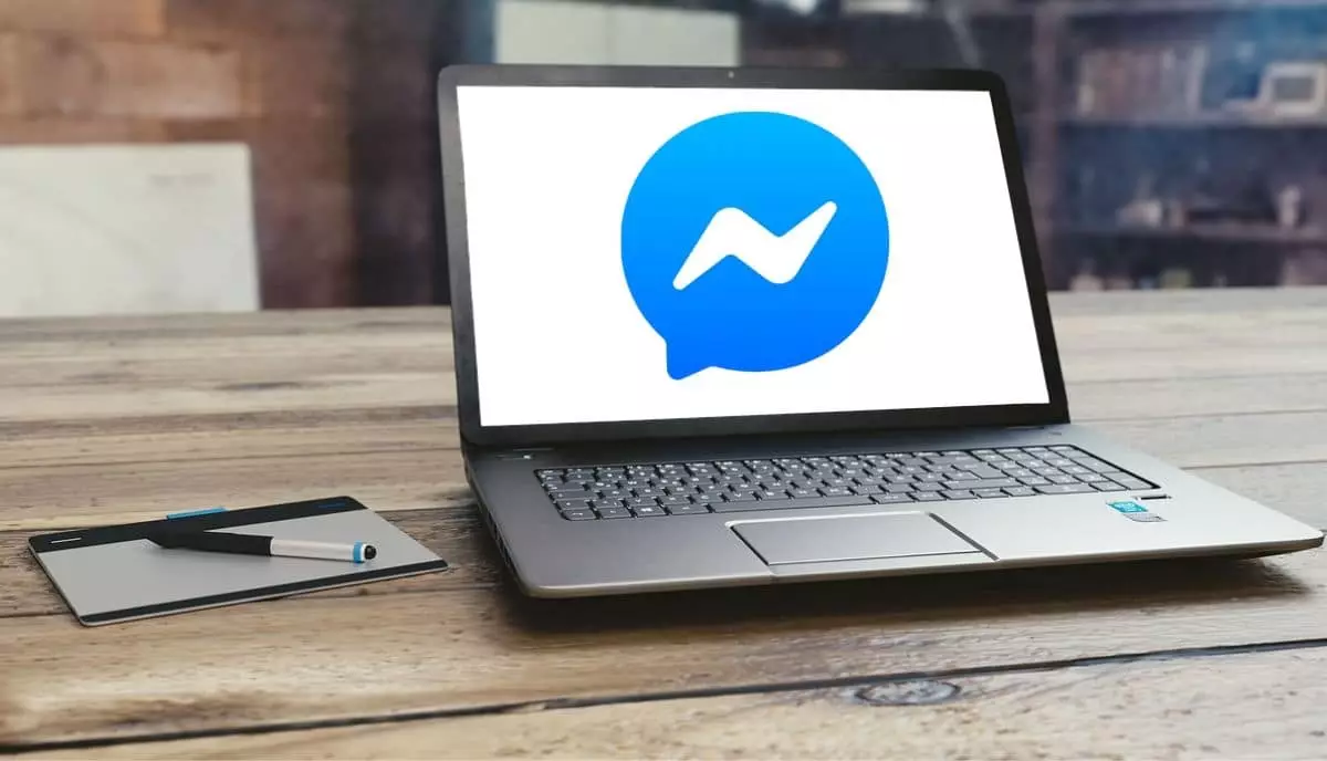 ឥឡូវនេះ Facebook មានកម្មវិធី Messenger Desktop សម្រាប់ Windows និង macOS