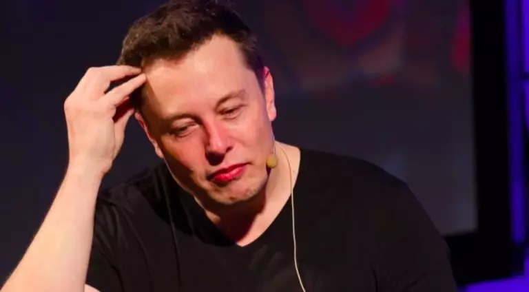 5 pertanyaan terkait Neuralink- Gambar Elon Musk