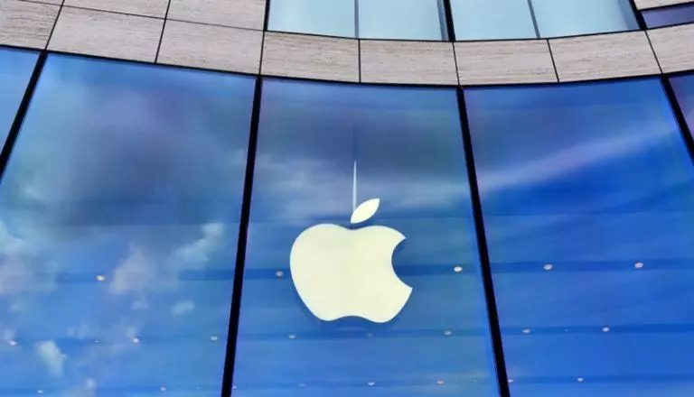 Випуск Apple 16-дюймовий Macbook