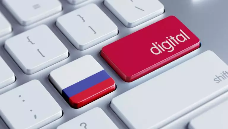 रशिया पूर्व-स्थापित अॅप्स बिल