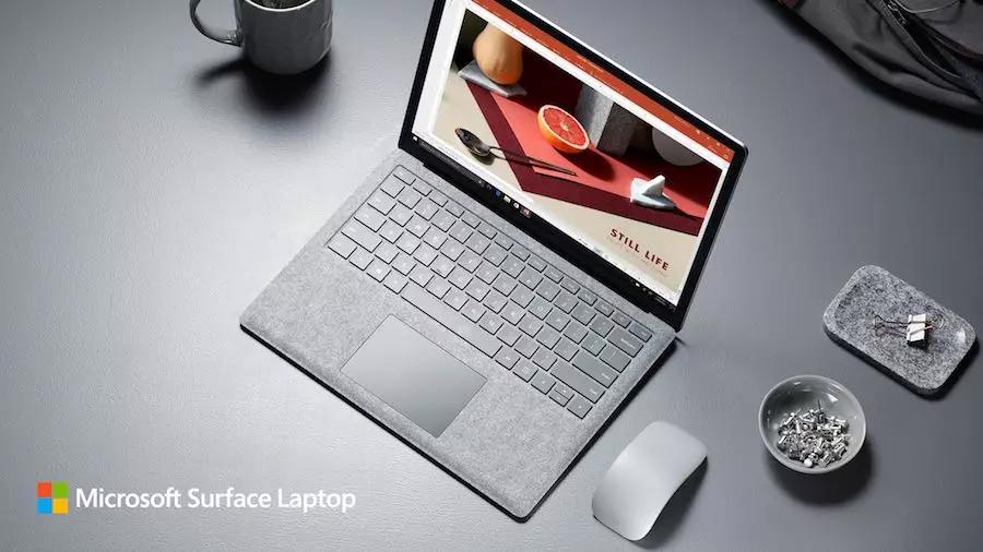 Microsoft izlaiž Surface klēpjdatoru — Chromebook datoru slepkava?