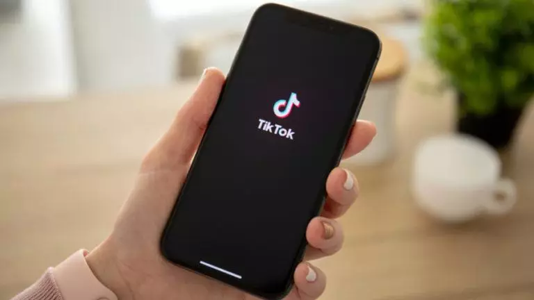 App TikTok mmultata