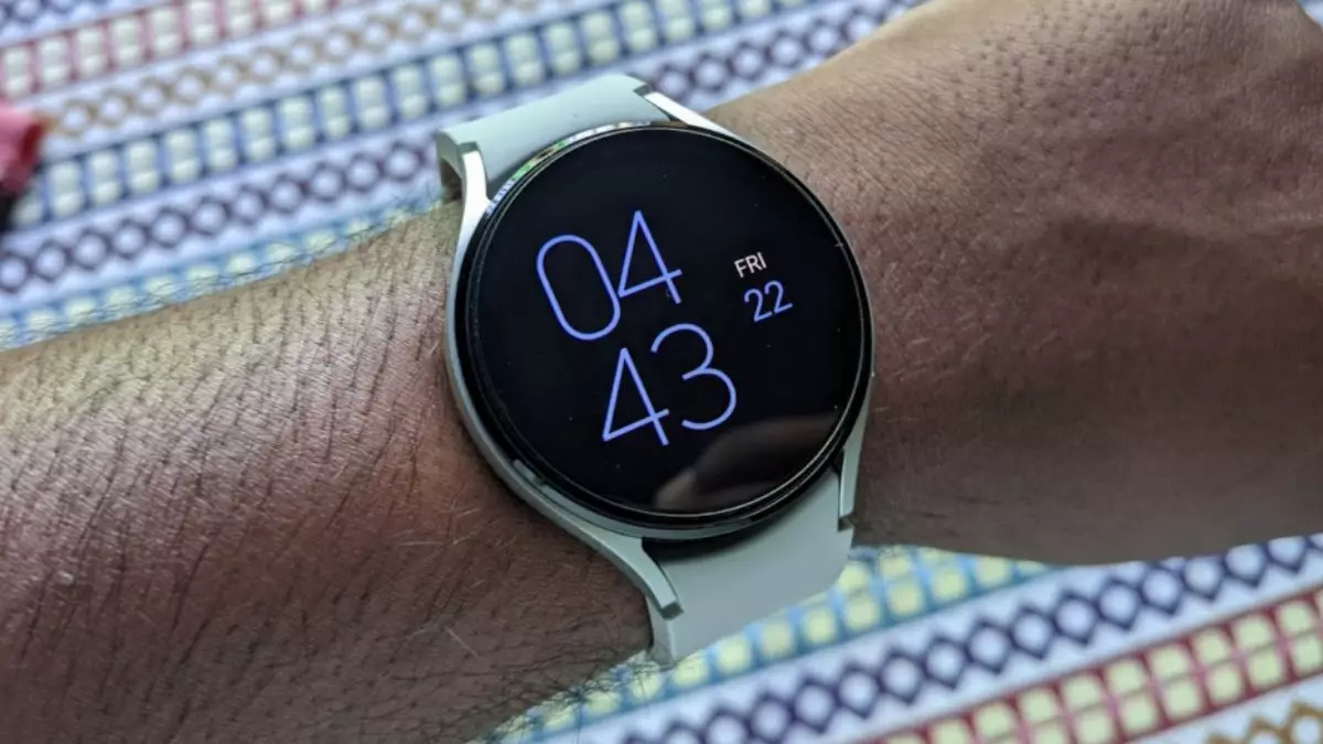 חלק ממכשירי Galaxy Watch4 מתנתקים אוטומטית